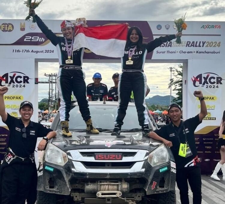 Pikoli Muluskan Offroader Wanita Indonesia Berprestasi di AXCR 2024 ...