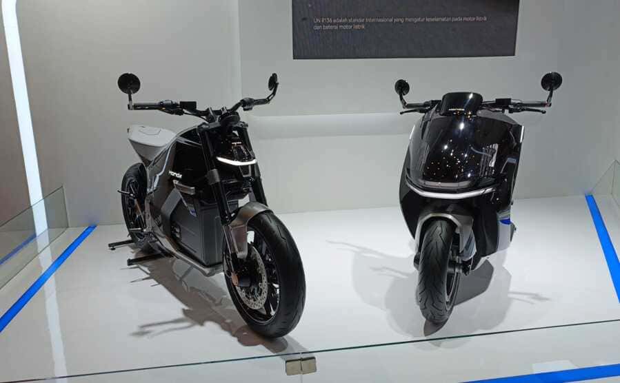 PCX 160 RoadSync dan Motor Listrik Futuristik di IIMS 2025
